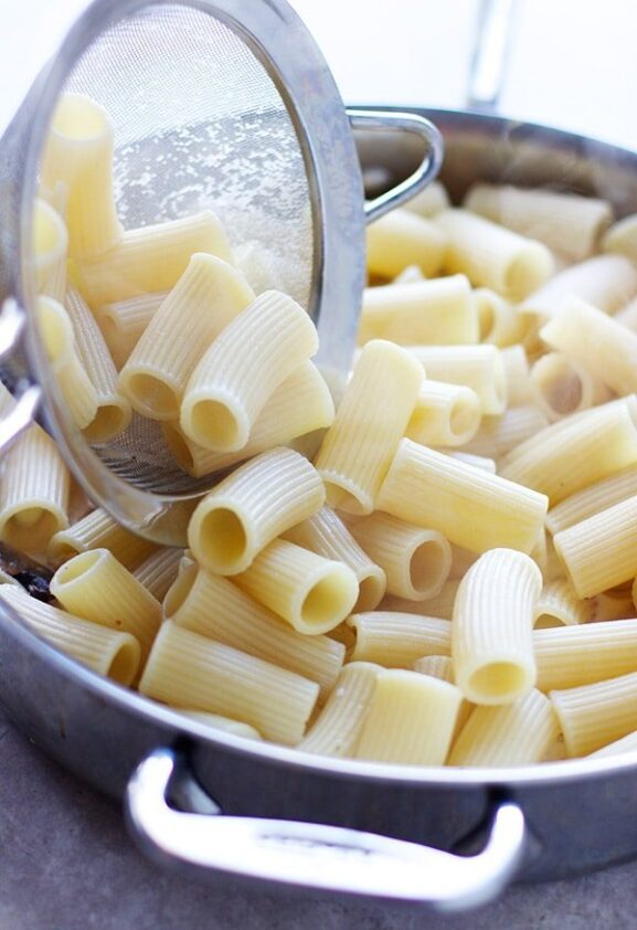Creamy Fontina Rigatoni with Roasted Garlic, Portabellas and Pulled ...