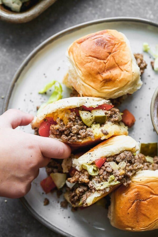 Baked Cheeseburger Sliders - Cooking for Keeps