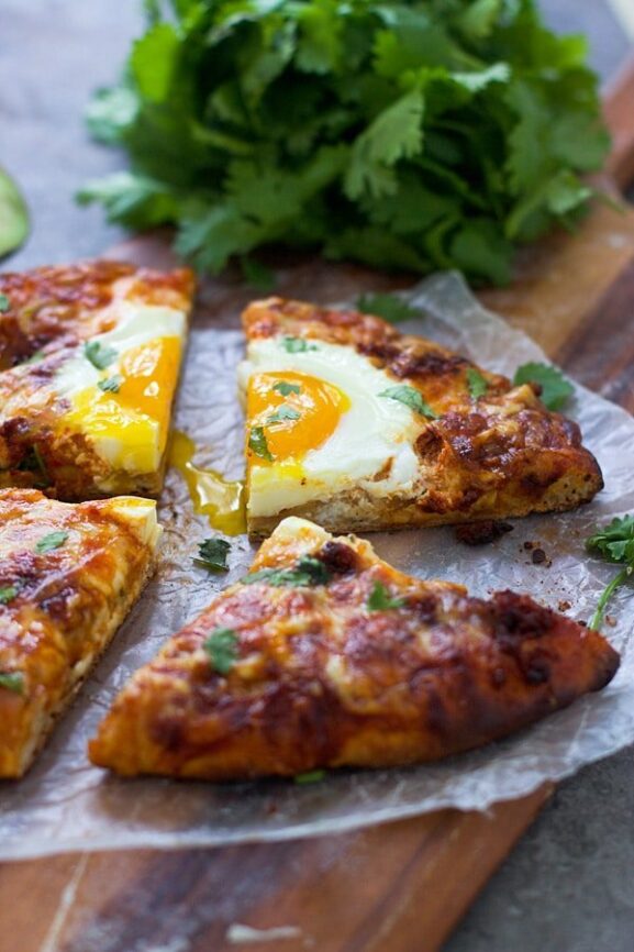 Huevos Rancheros Pizza - Cooking for Keeps