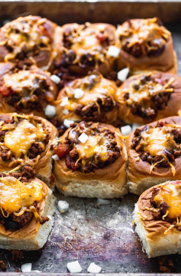 Mini Chili Cheese Dogs - Cooking for Keeps