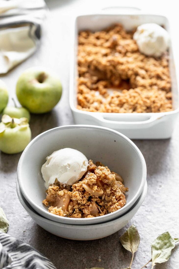 Simple Apple Crisp (5 Ingredients!) - Cooking for Keeps