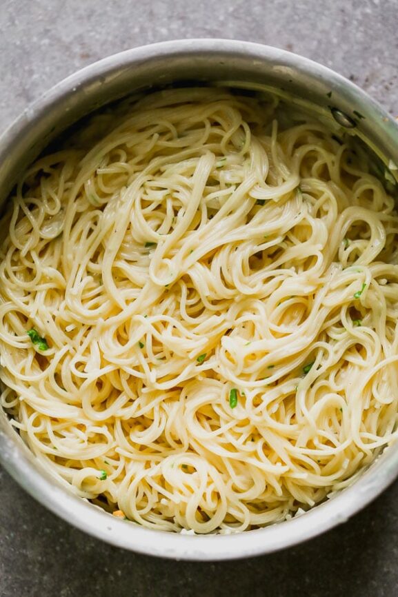 One Pot Garlic Parmesan Pasta - Cooking for Keeps